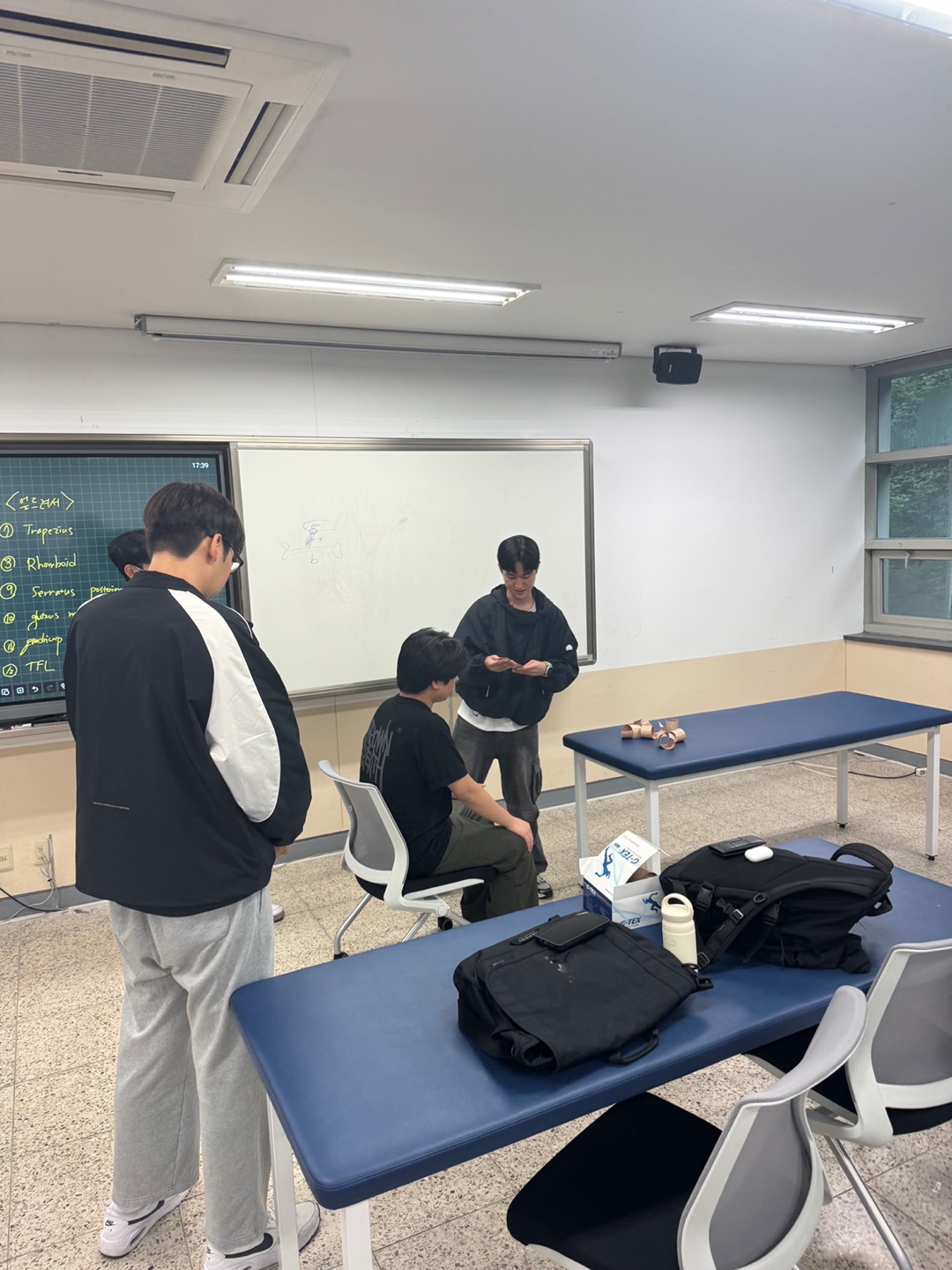 JSPT 동아리 활동 (4회차) | 학과 생활 사진 | 학생활동 : 물리치료학과